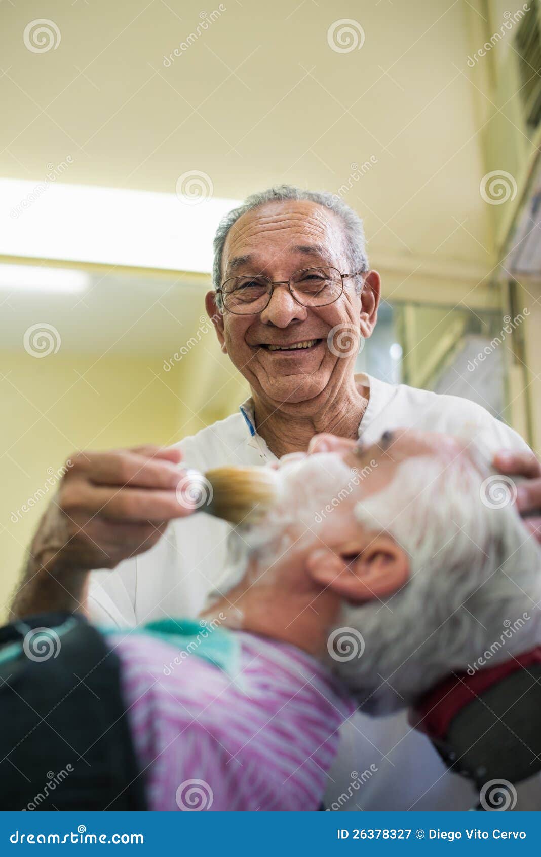 Senior Man at Work As Barber Shaving Customer Stock Image - Image of ... Senior Man at Work As Barber Shaving Customer Stock Image - Image of ...