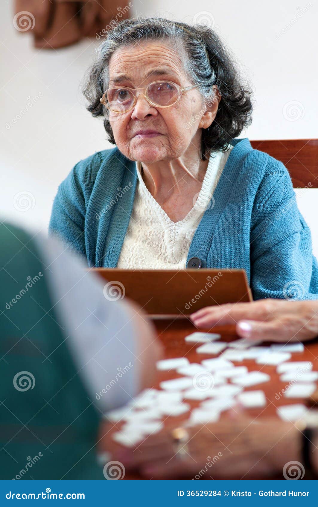 Senior People Playing Rummy Stock Photo - Image of couple, rummikub ...