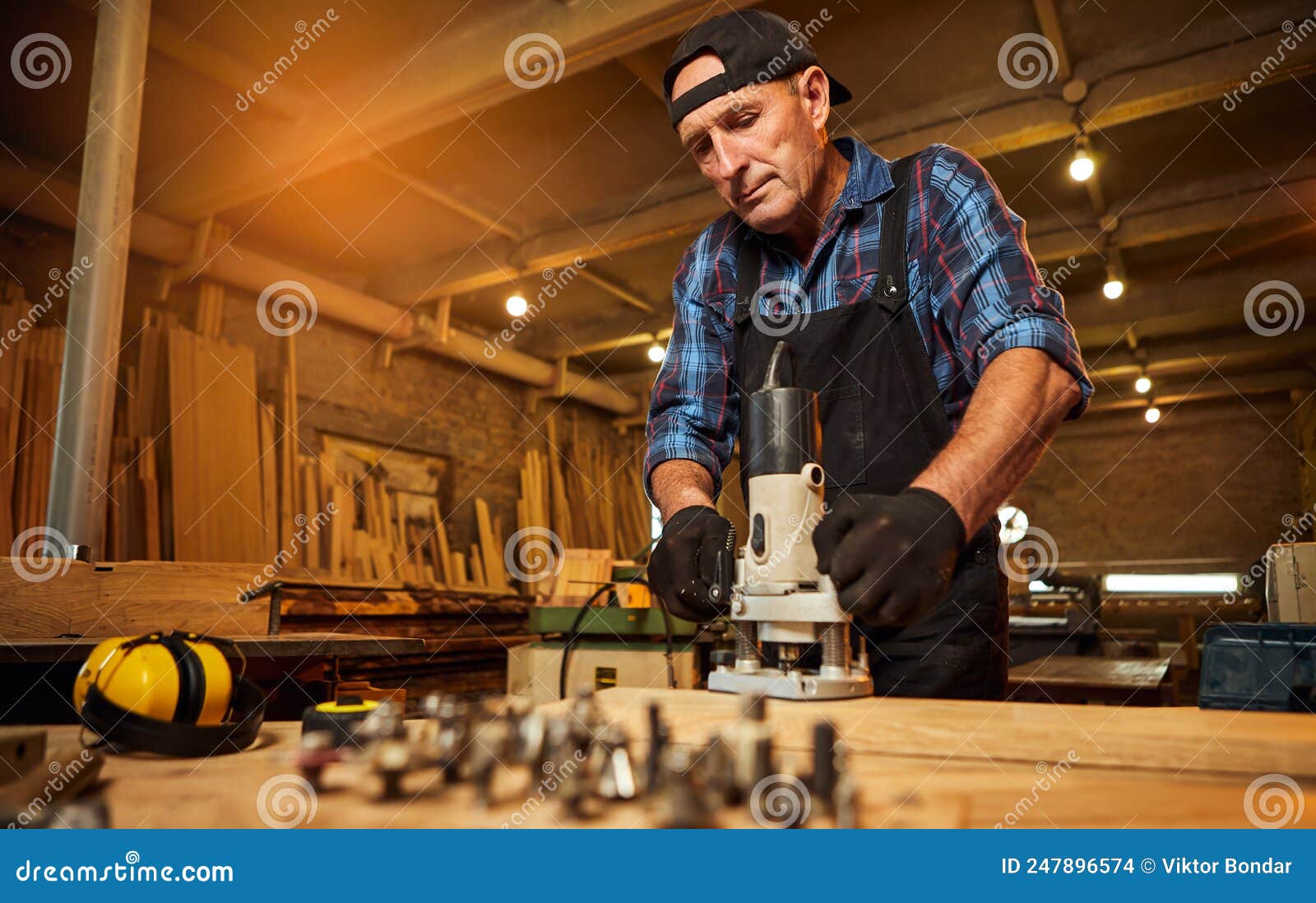 Senior Professional Carpenter in Uniform Working of Manual Milling ...