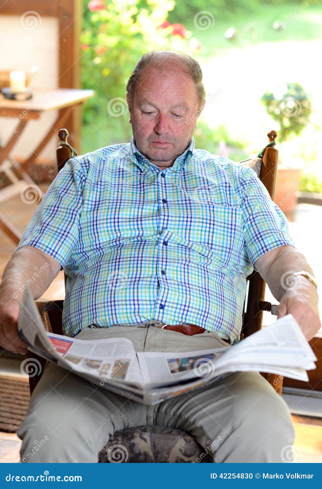 Senior is Reading Newspaper Stock Photo - Image of lifestyle, news ...