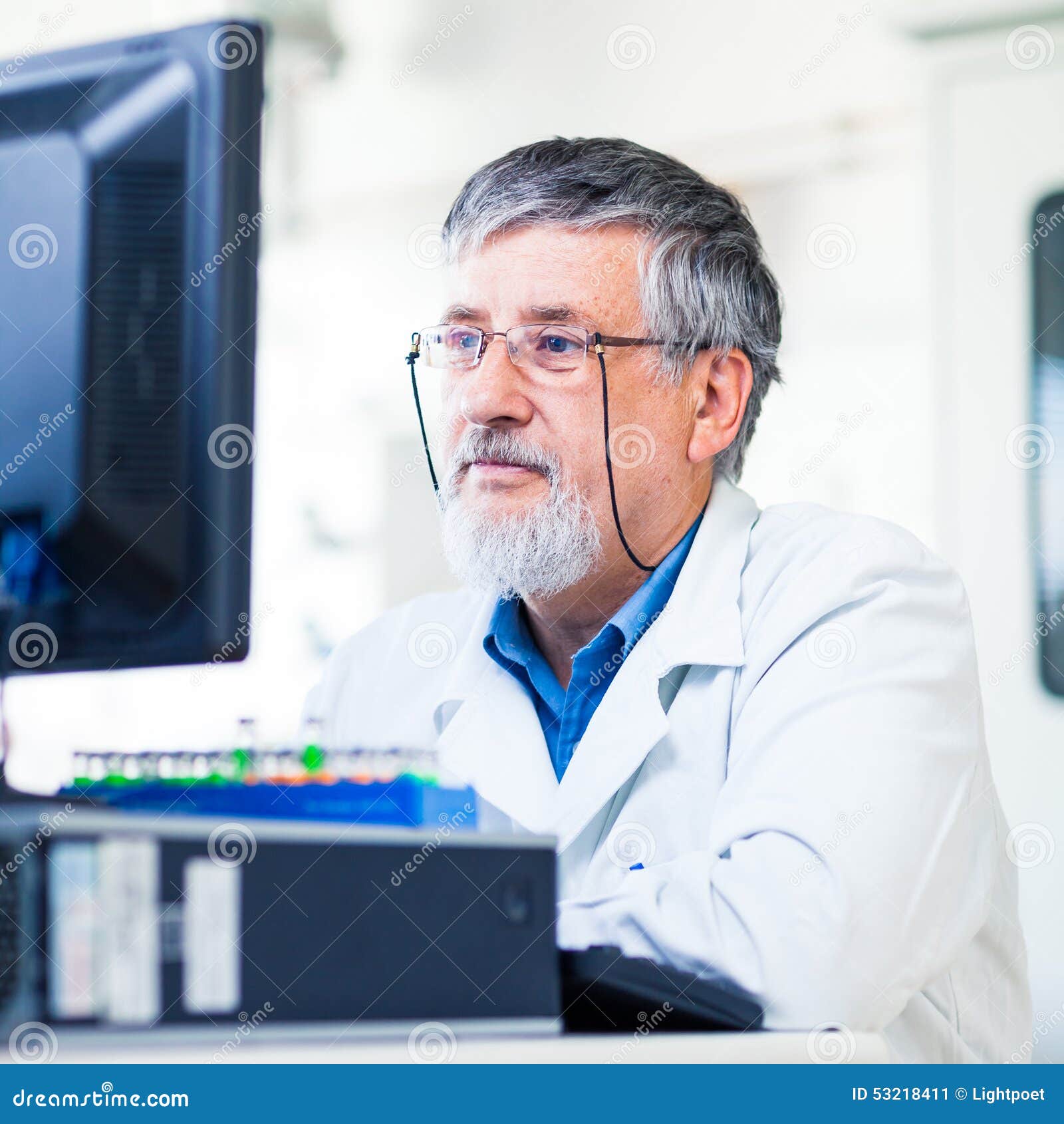 Senior Researcher Using a Computer in the Lab Stock Image - Image of ...