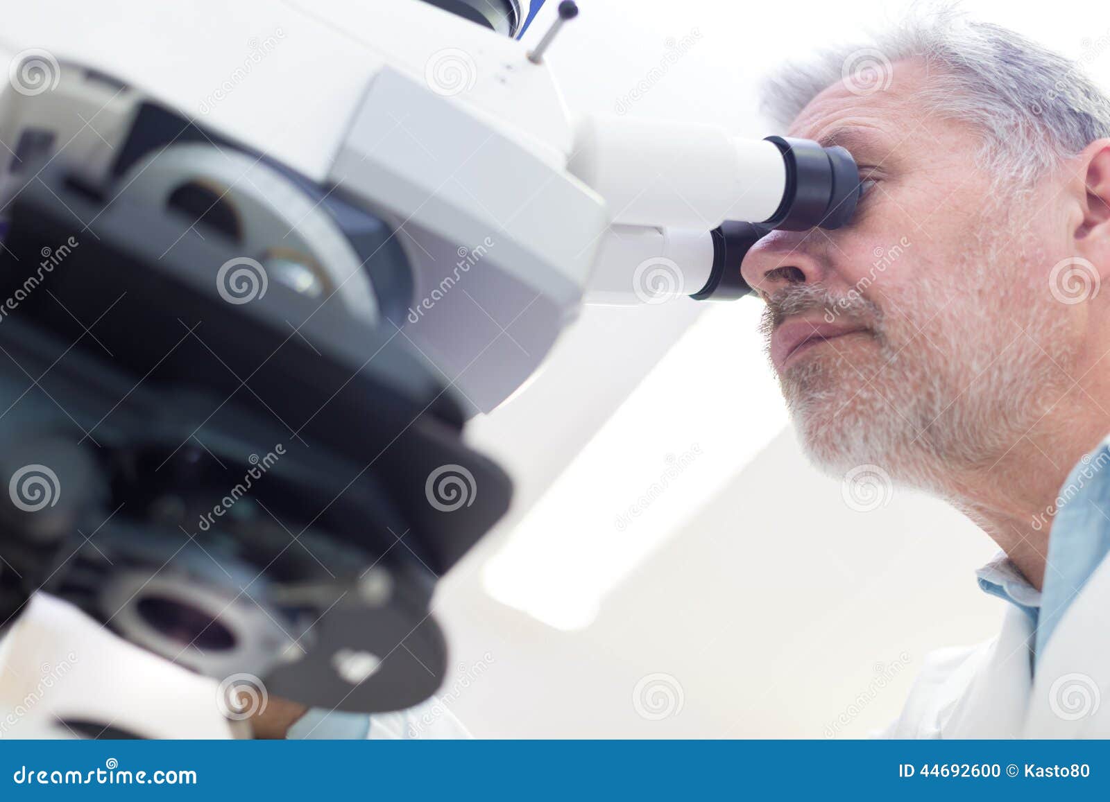 Senior Scientist Microscoping in Lab. Stock Photo - Image of pharmacy ...