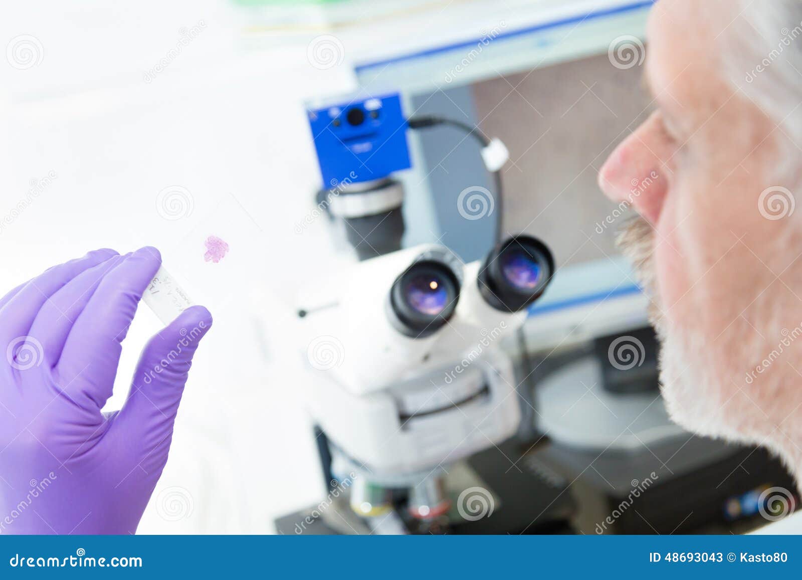 Senior Scientist Microscoping in Lab. Stock Image - Image of chemistry ...