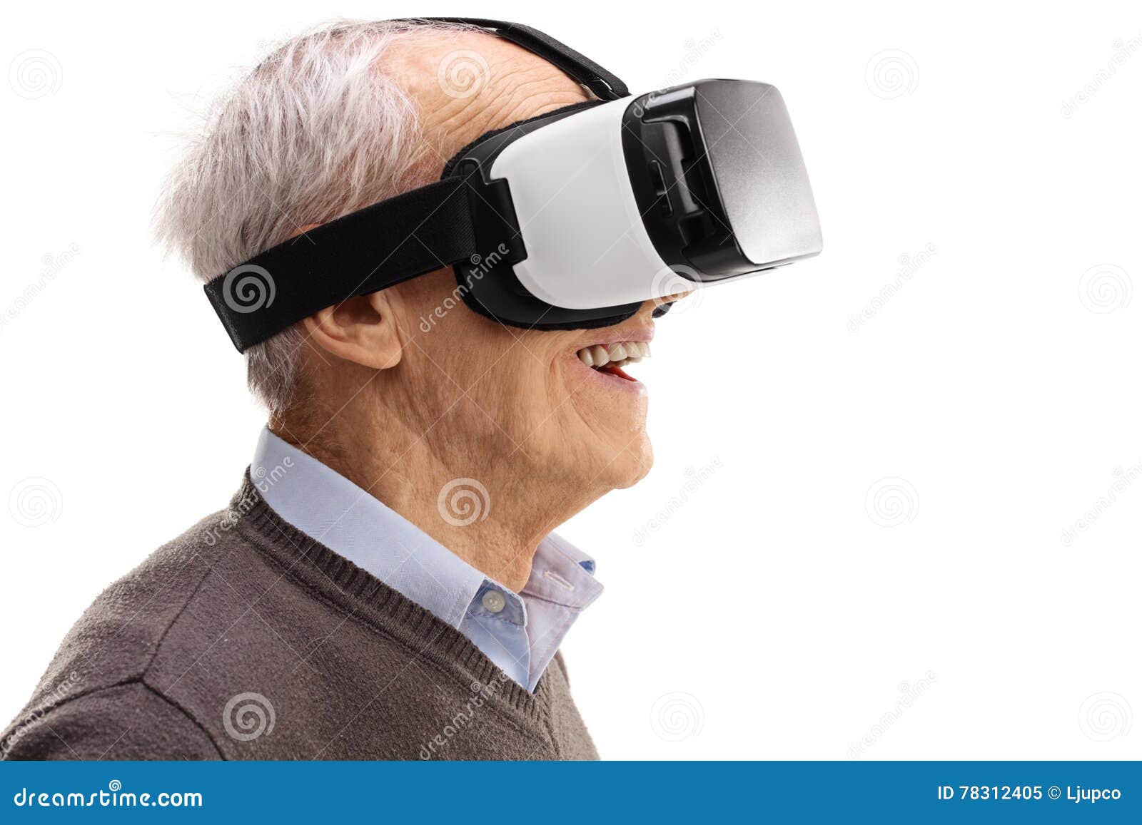 Senior using a VR headset stock image. Image of enjoyment - 78312405