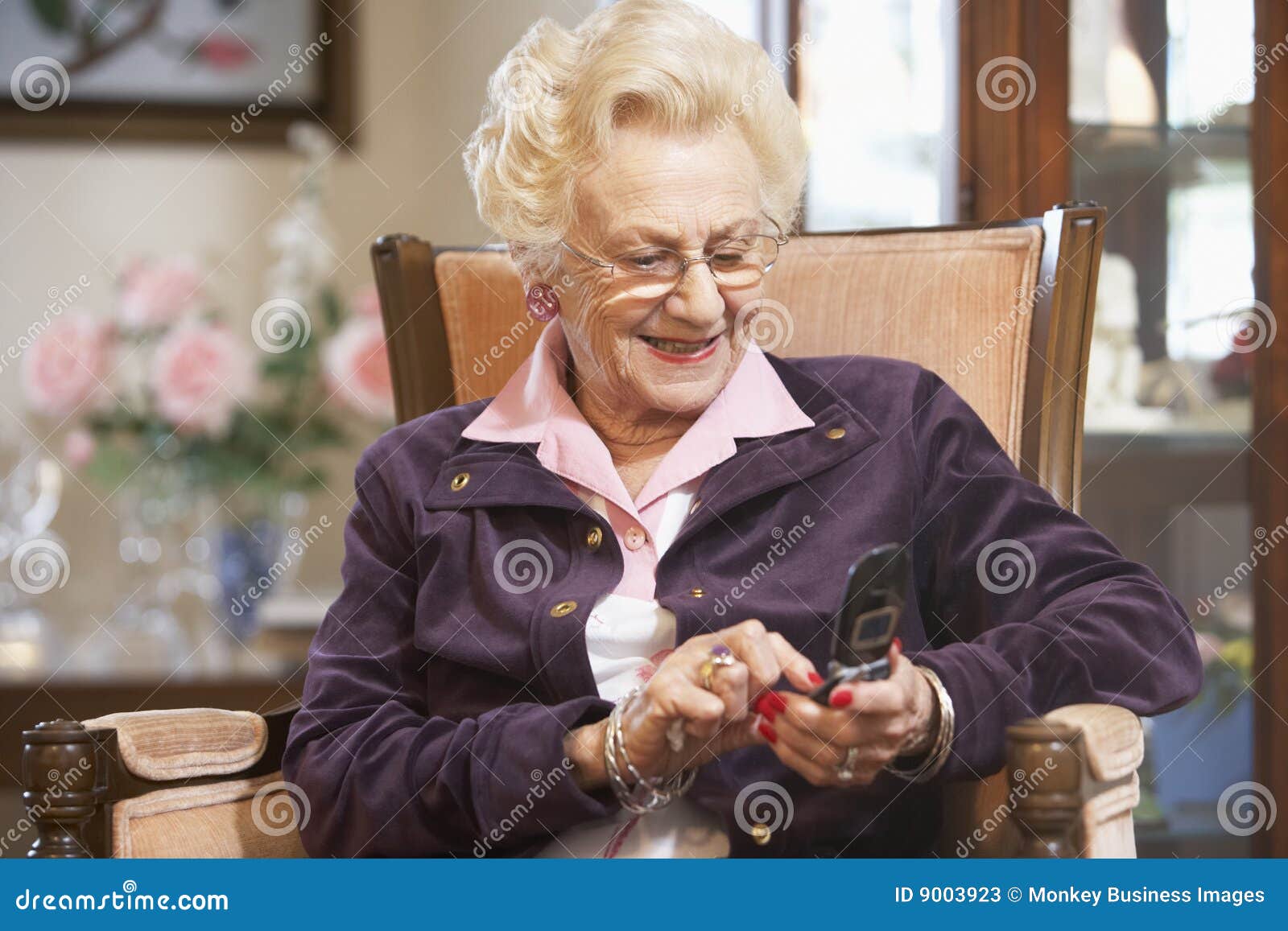 Senior Woman Text Messaging Stock Image - Image of nursing, text: 9003923