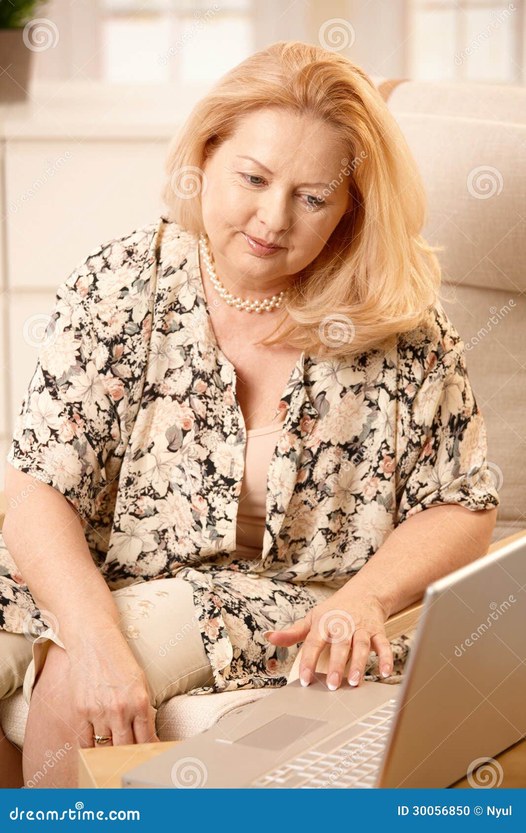 Senior Woman Working with Computer Stock Photo - Image of good, blonde ...