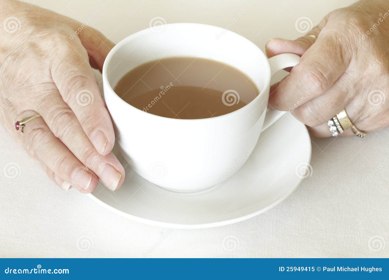 Senior Womans Hands Holding Cup of Tea Stock Image - Image of cups ...