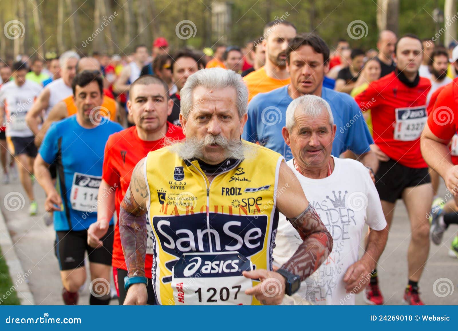 Seniors Athletes from Half Marathon Editorial Image - Image of runnes ...