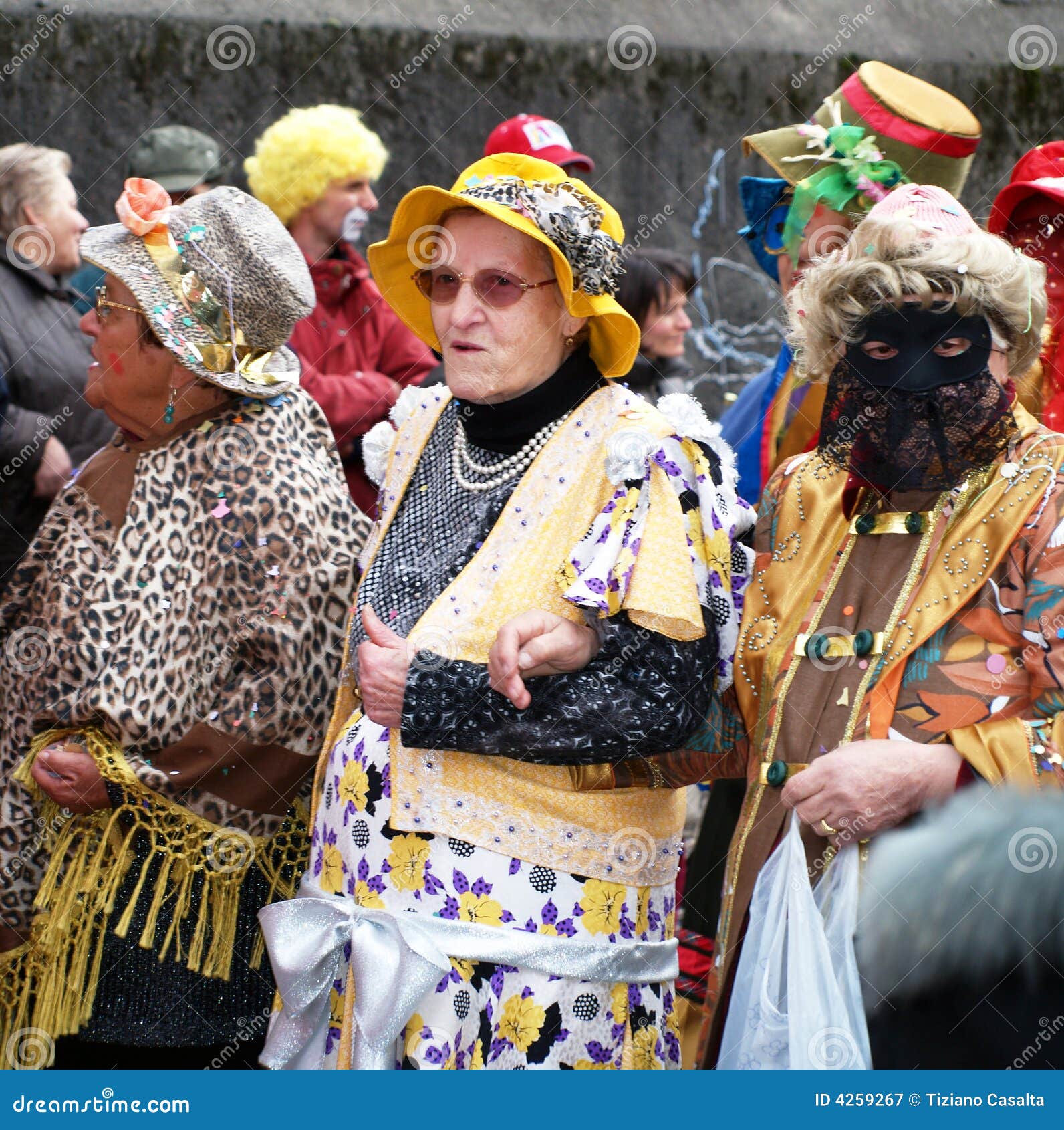 Seniors at carnival editorial photography. Image of design - 4259267