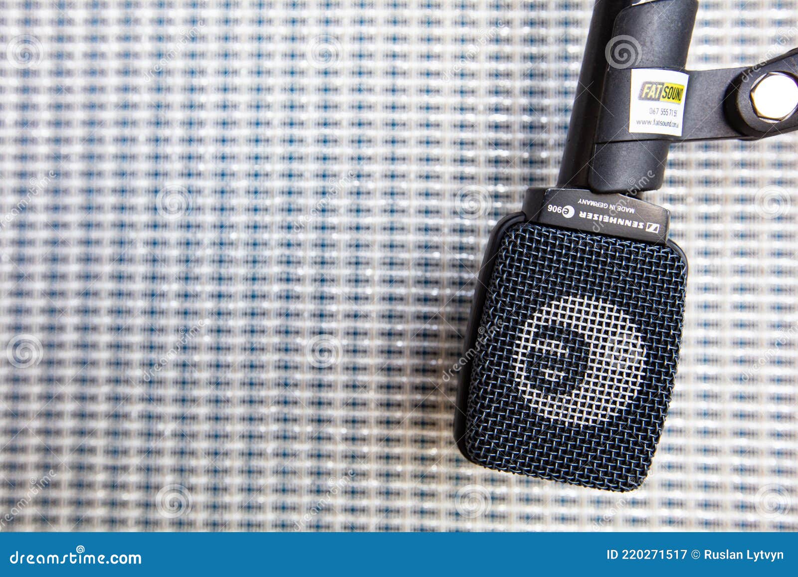 Sennheiser E 906 Instrument Microphone Editorial Photography - Image of ...