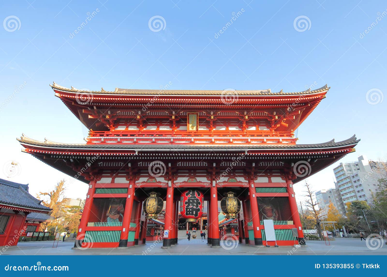 Sensoji temple Tokyo Japan editorial image. Image of gate - 135393855