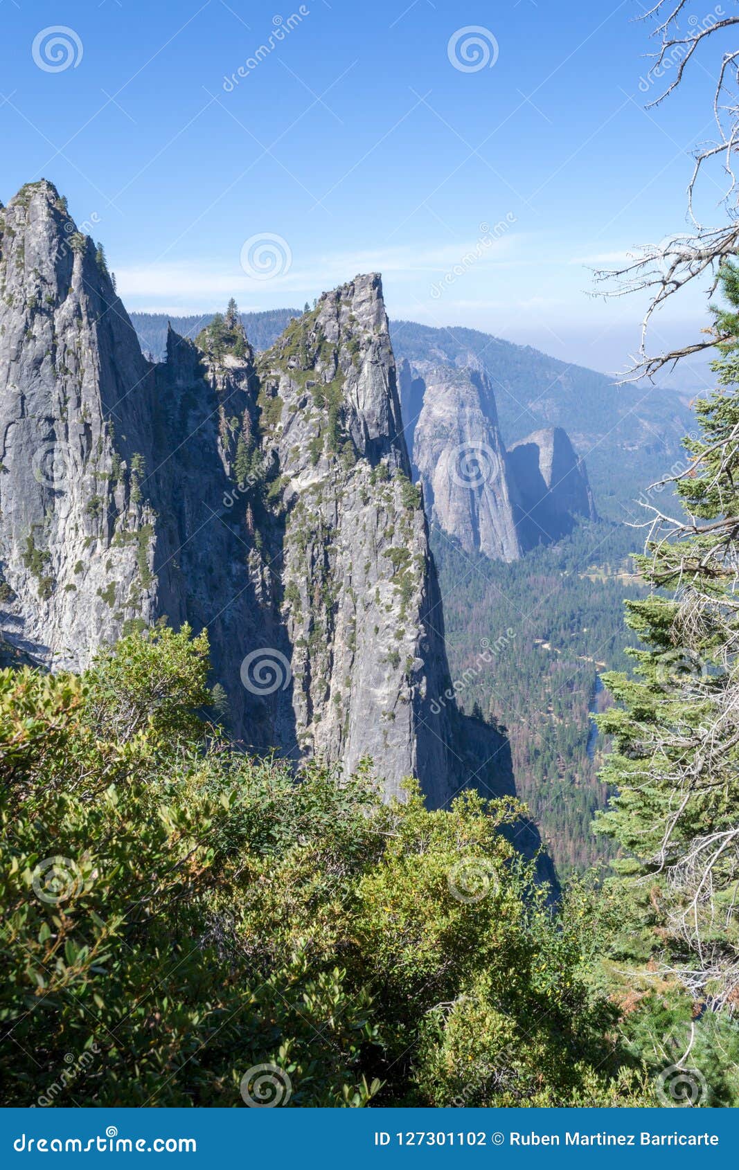 Sentinel Rock at Yosemite Valley Stock Photo - Image of cliffs, geology ...