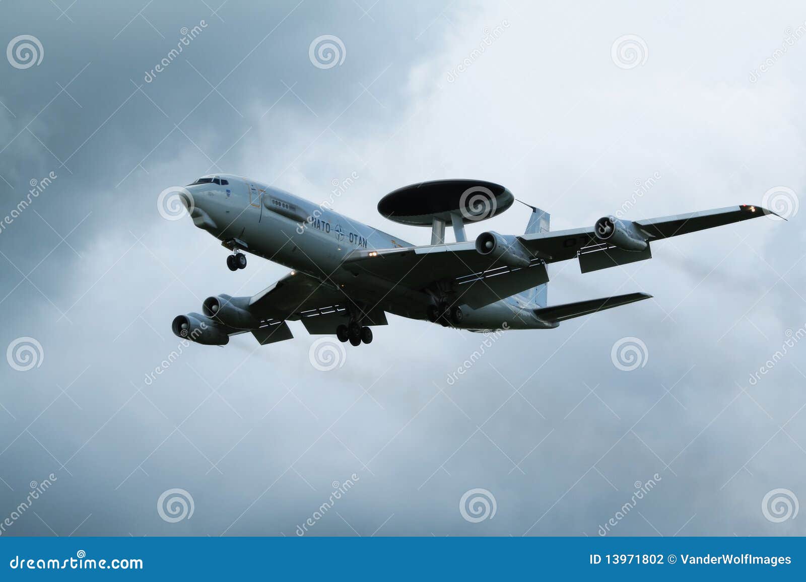 Sentinela da OTAN E-3 fotografia editorial. Imagem de arma - 13971802