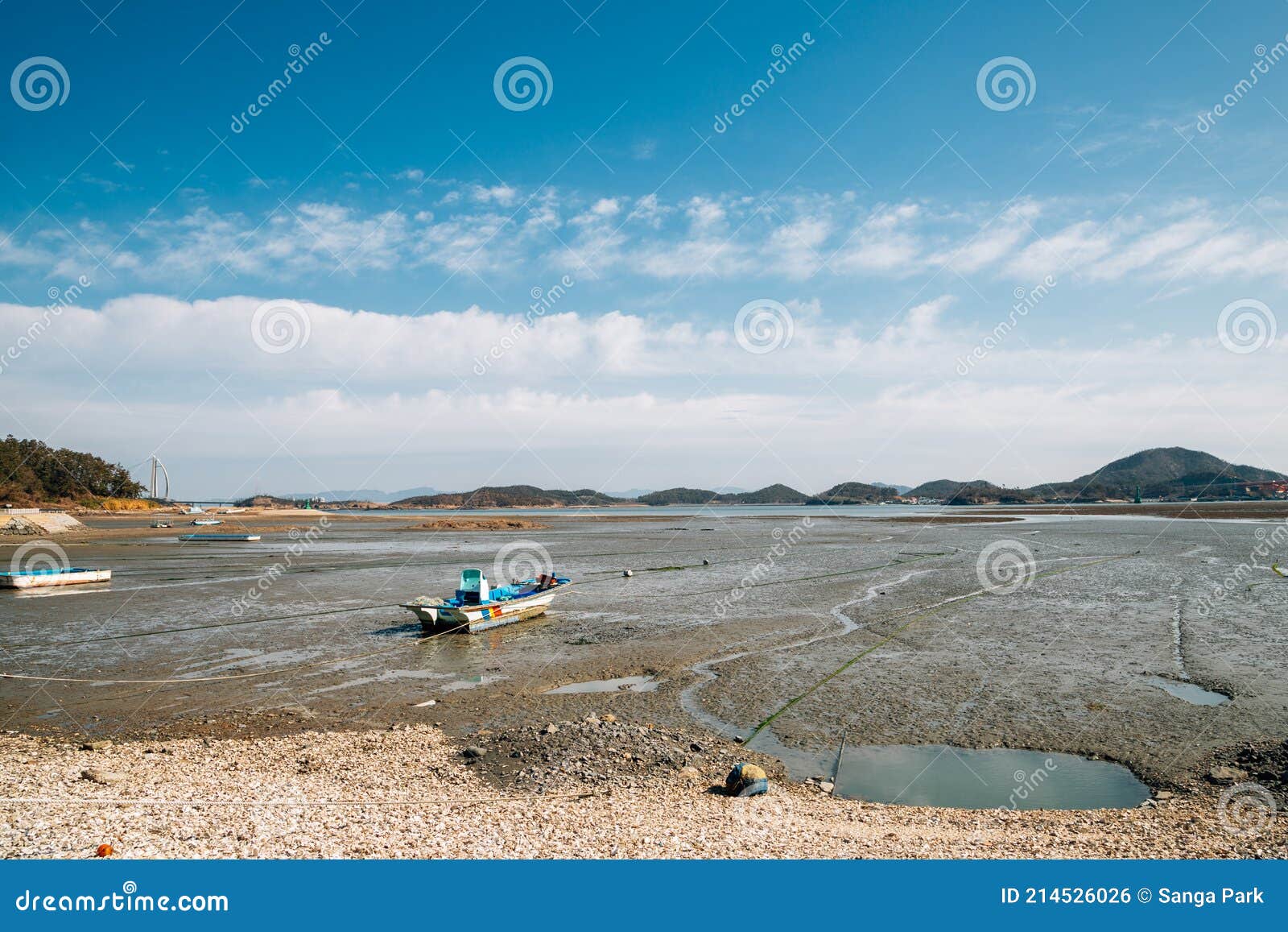 Seonyudo Island Mud Flat in Gunsan, Korea Stock Photo - Image of beach ...