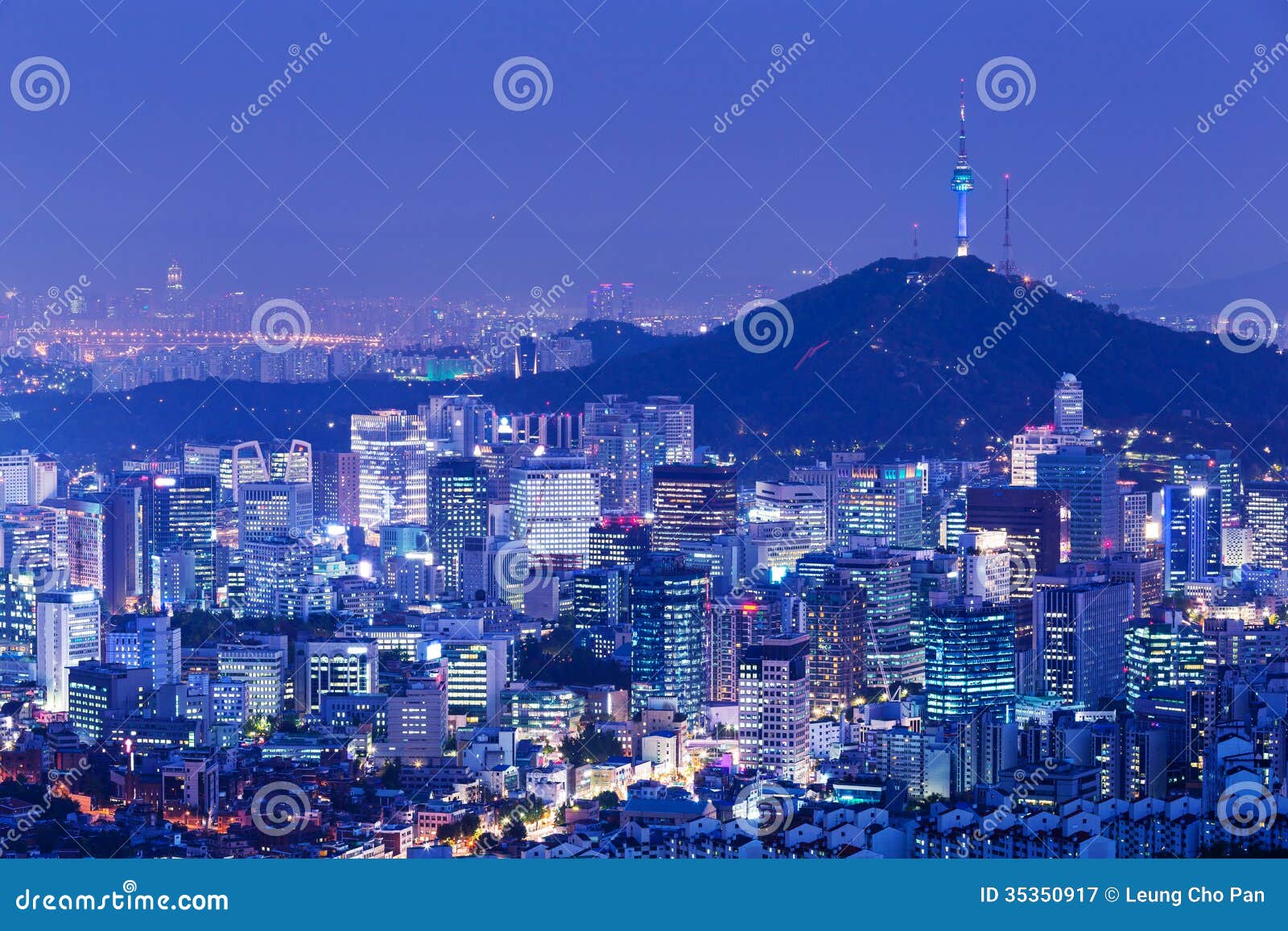 Seoul at night stock image. Image of night, view, scenery - 35350917