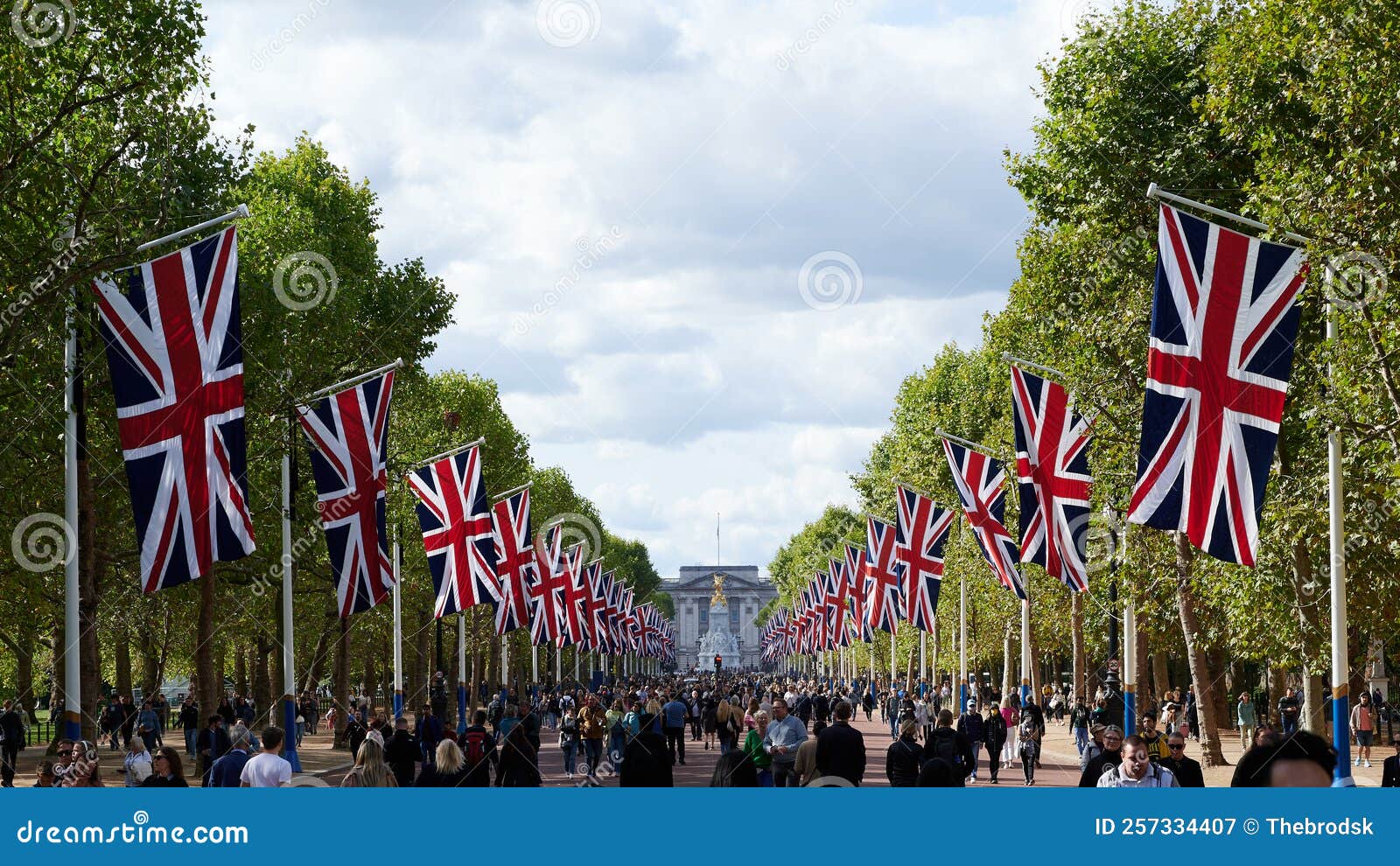 25 Sep 2022 - London Uk: Union Jack Flags on the Mall in London , UK ...