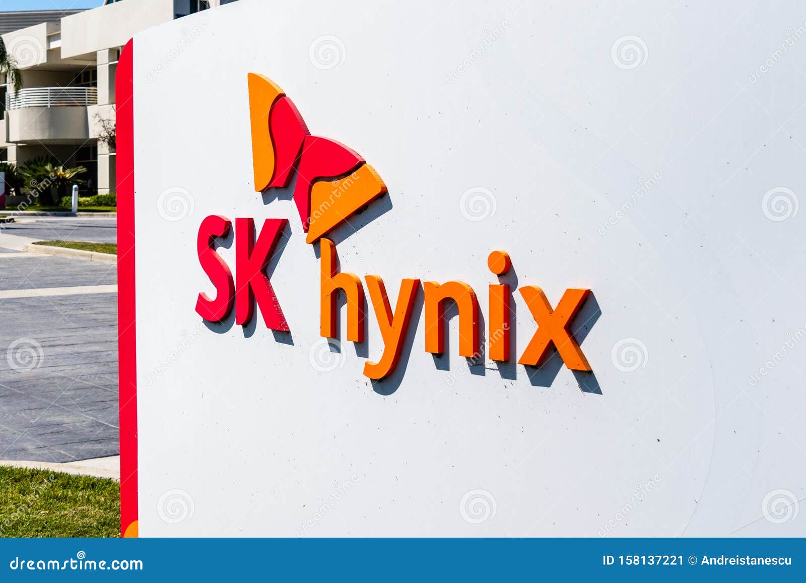 SK Hynix Logo, Butterfly Mascot At SK Hynix America Headquarters Of ... SK Hynix Logo, Butterfly Mascot At SK Hynix America Headquarters Of ...
