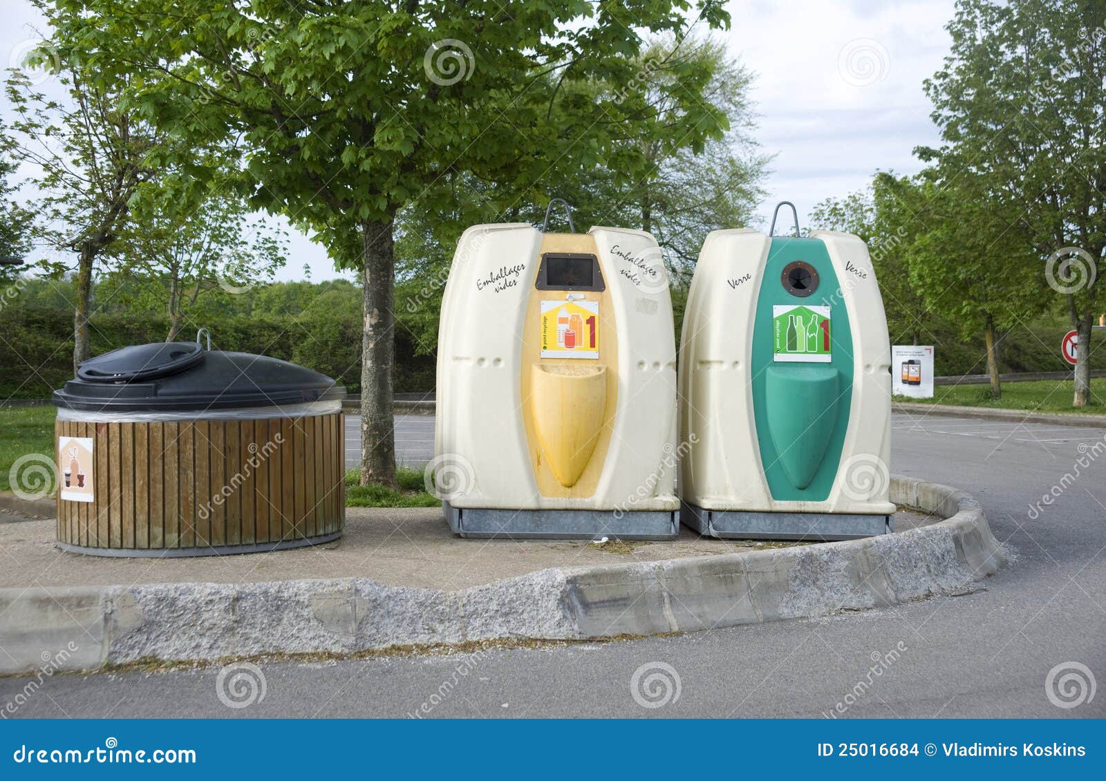 Separate Collecting Garbage Stock Photo - Image of metal, environmental ...
