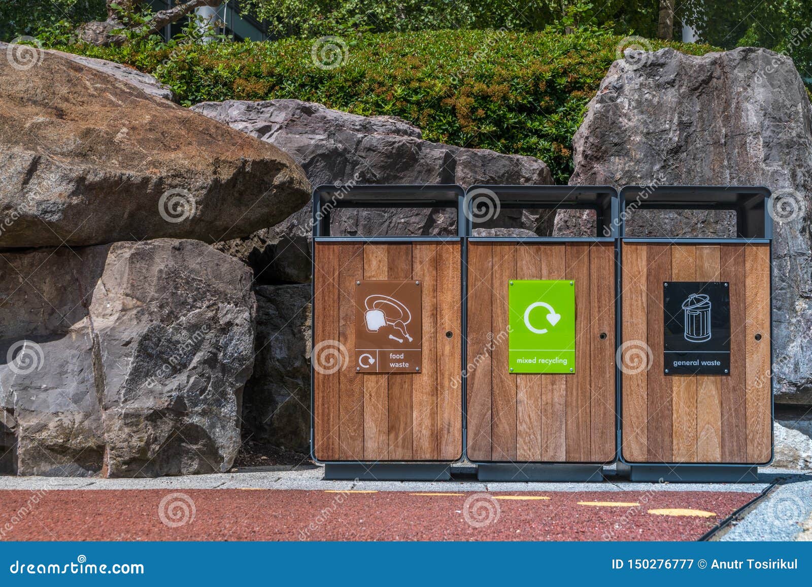 Separation Tank Garbage To Recycle Sort by Color for the Convenience of ...