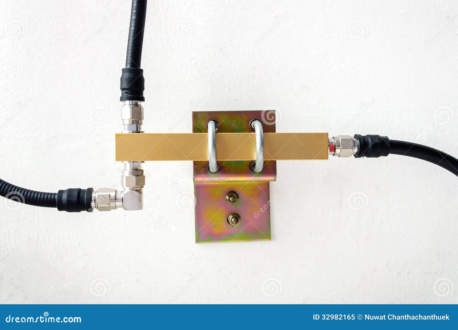 Separatore Un Segnale Di Telecomunicazioni Immagine Stock - Immagine di ...