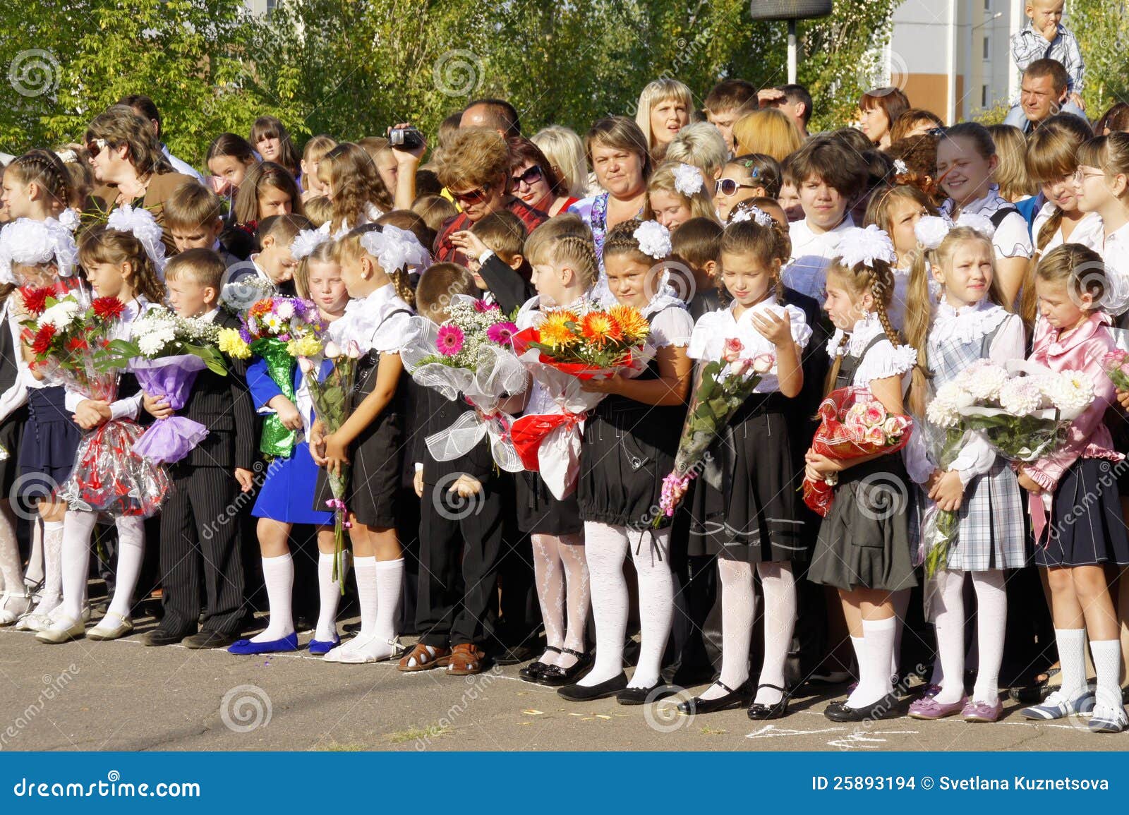 September 1 in Russia editorial stock image. Image of september - 25893194