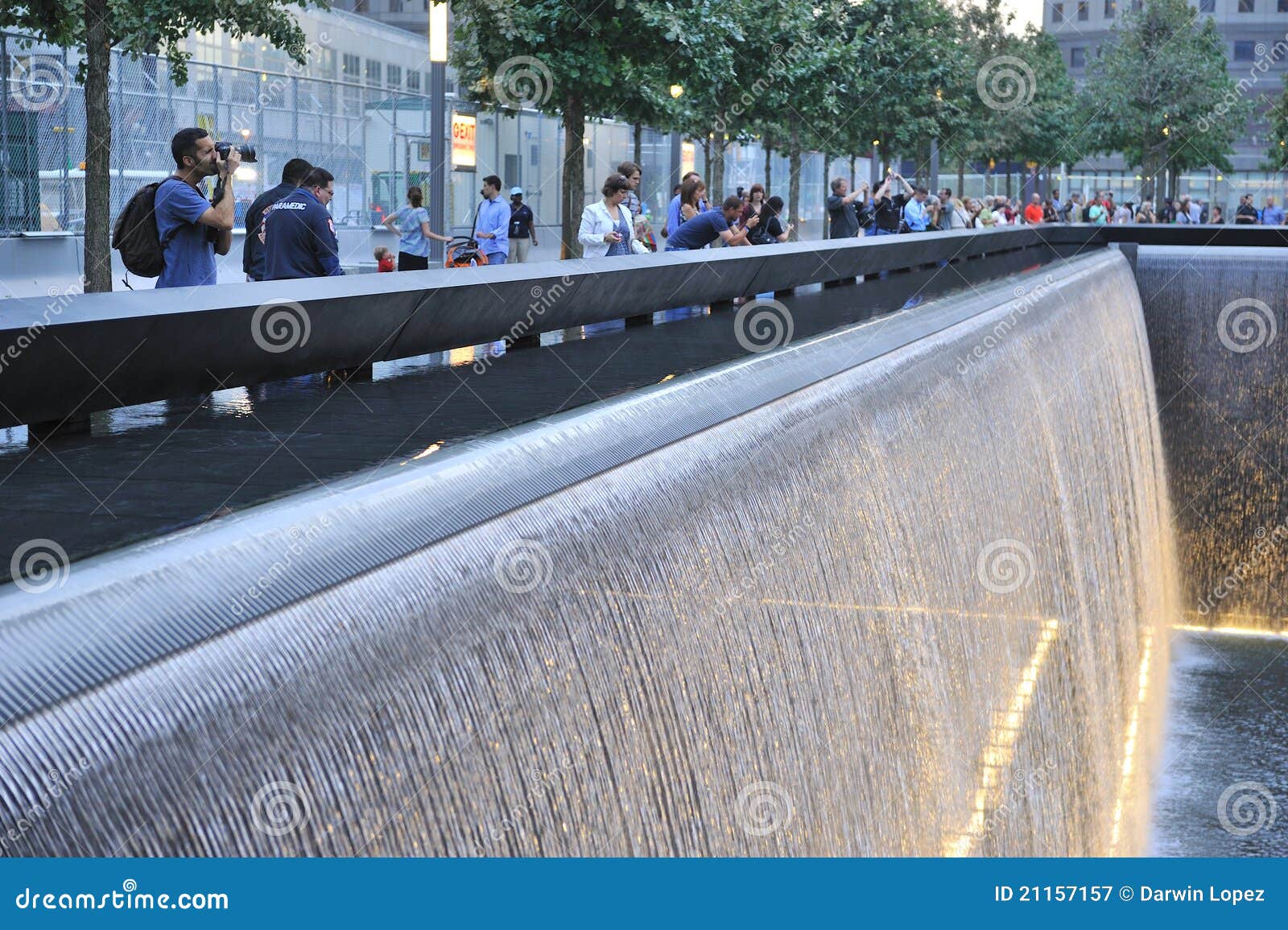 September 11 Infinite Pool Memorial Editorial Photography - Image of ...
