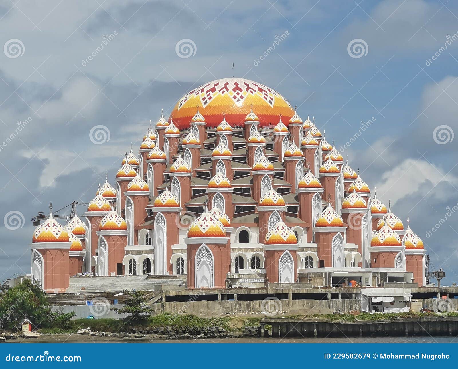 September 12, 2021 : 99 Domes Mosque As Known As Masjid 99 Kubah Stock ...