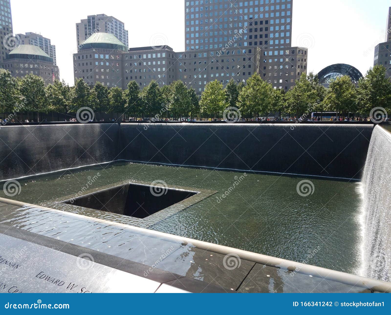 September 11 Memorial with Water and Square Hole Editorial Photography ...