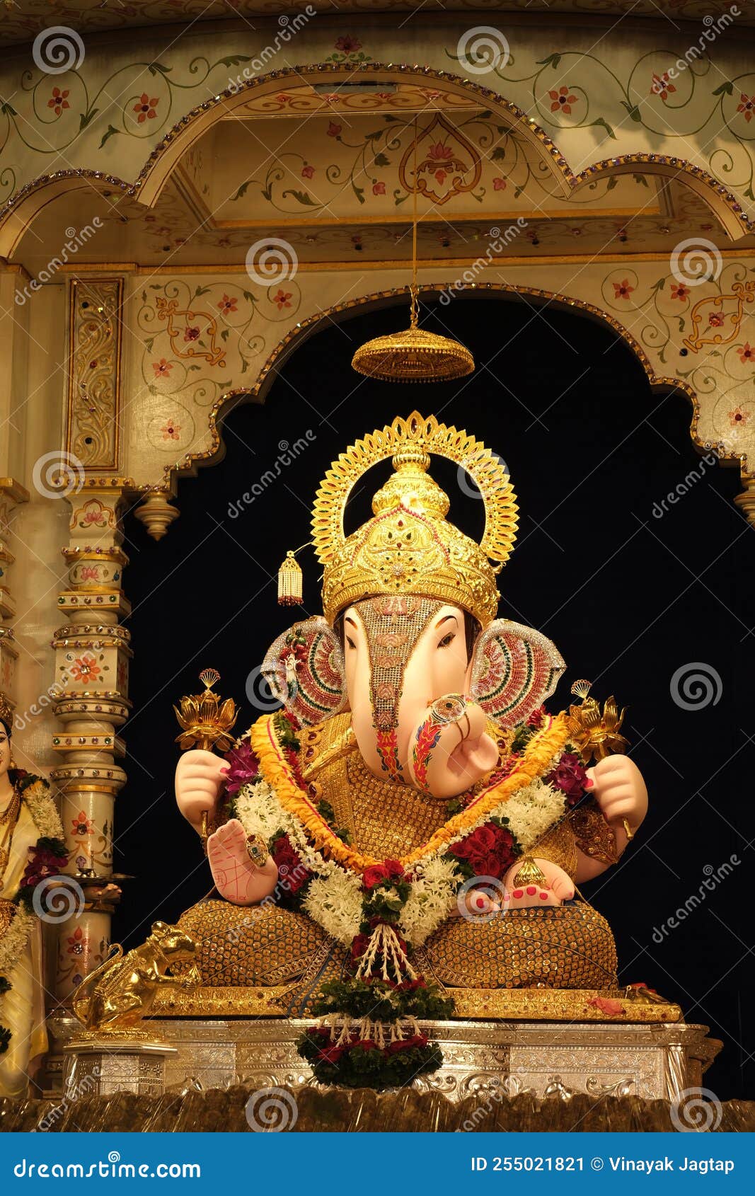 01 September 2022, Pune, Maharashtra, India, Beautiful Sculpture of ... 01 September 2022, Pune, Maharashtra, India, Beautiful Sculpture of ...