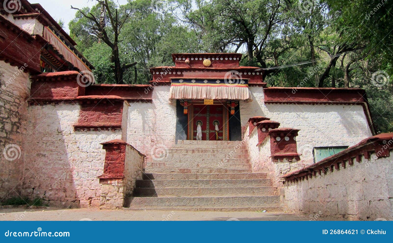 Sera Monastery in Tibet stock image. Image of prayer - 26864621