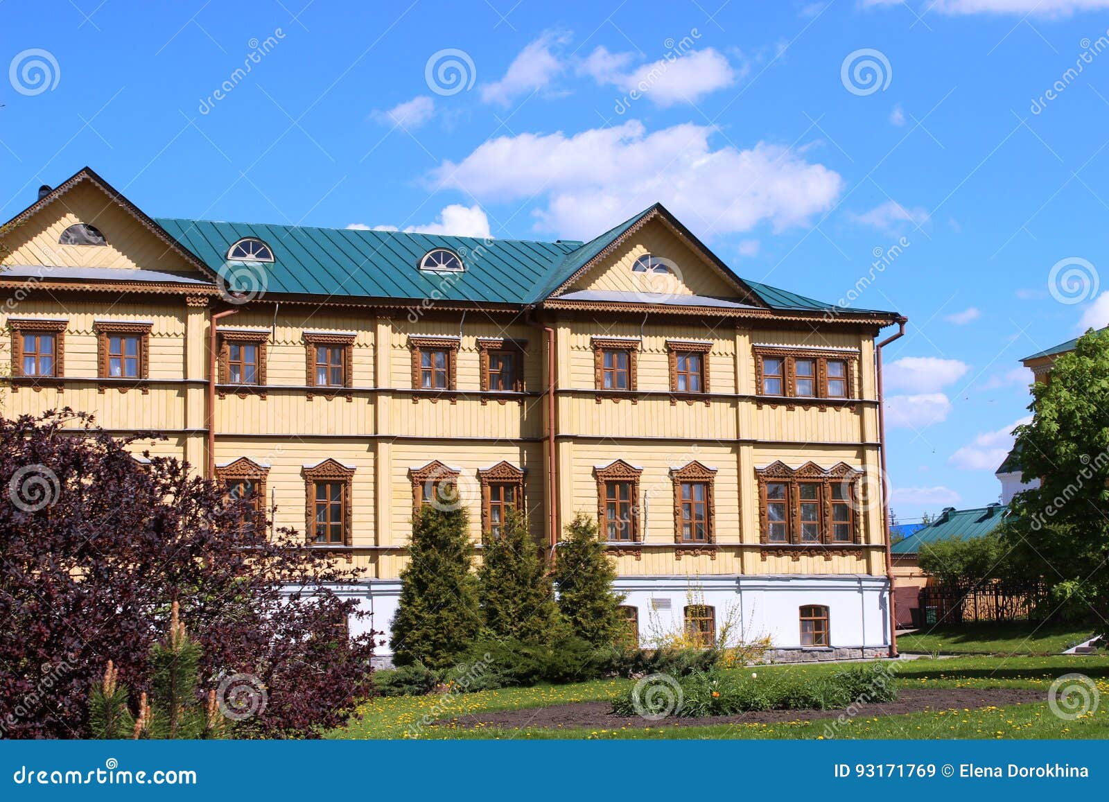 Seraphim of Sarov in the Holy Trinity Seraphim-Diveevo Monastery in ...