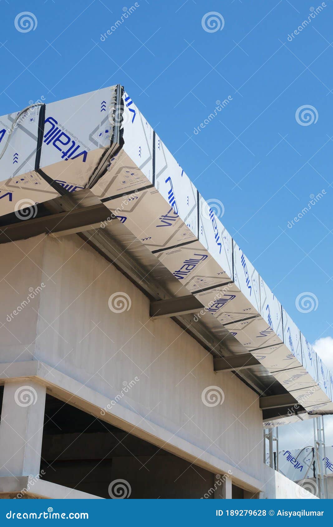 Aluminum Sheet Cladding Installation Work is in Progress. Editorial ...