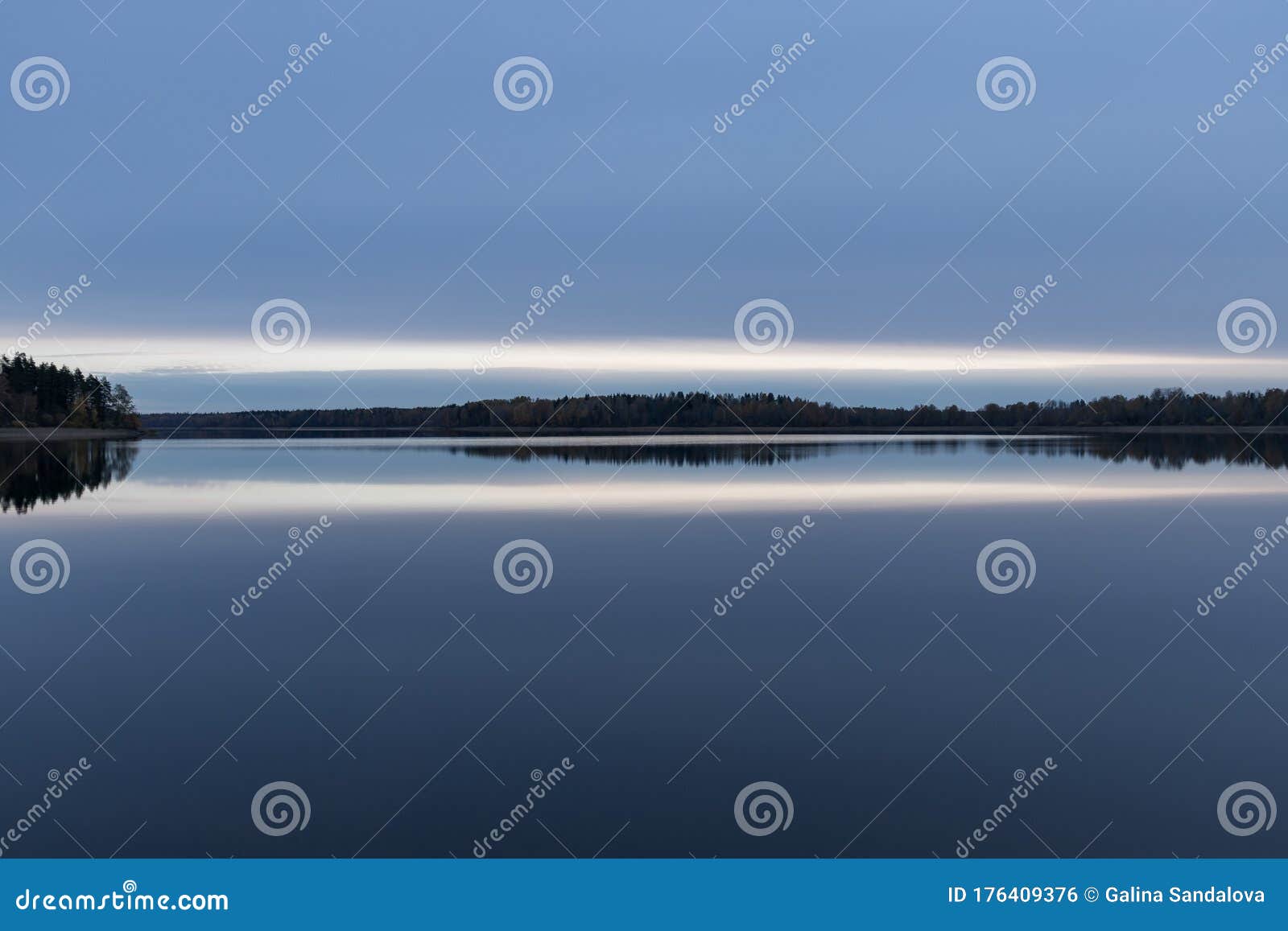 Serene Landscape. Sunset on the Lake, Calm Water Surface, Symmetrical ...