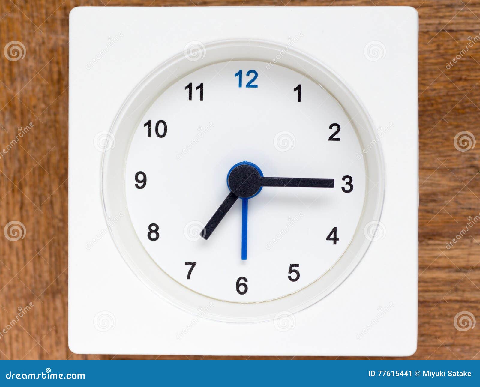 Series of the Sequence of Time on the Simple White Analog Clock Stock ...