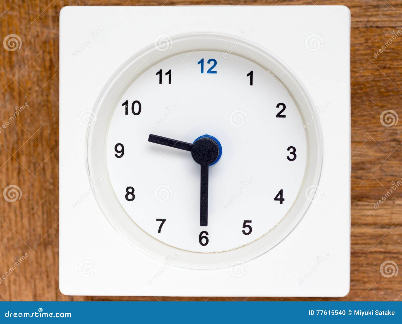 Series of the Sequence of Time on the Simple White Analog Clock Stock ...