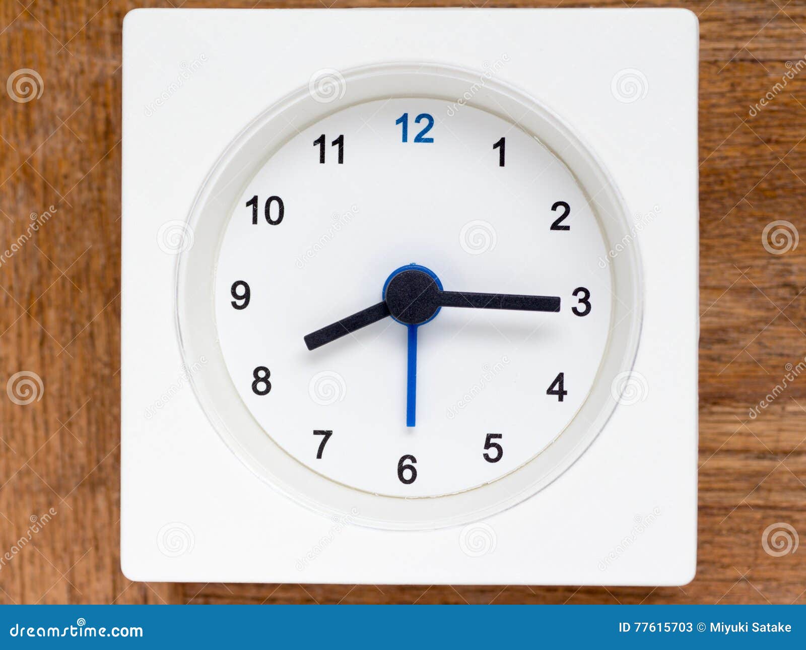 Series of the Sequence of Time on the Simple White Analog Clock Stock ...