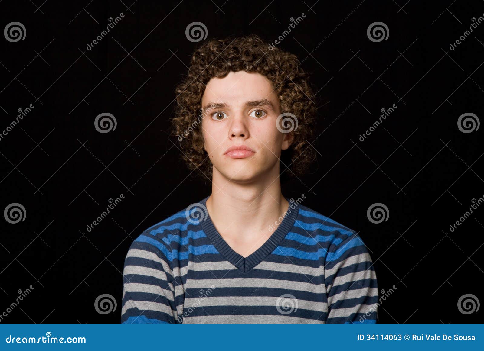 Serio imagen de archivo. Imagen de moderno, cara, estudio - 34114063