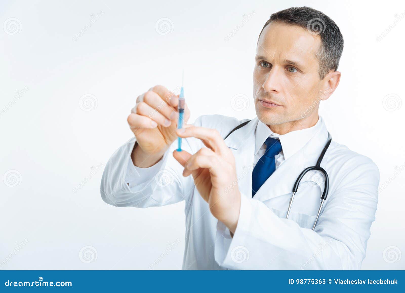 Serious Practitioner Getting Ready for Injection Stock Image - Image of ...