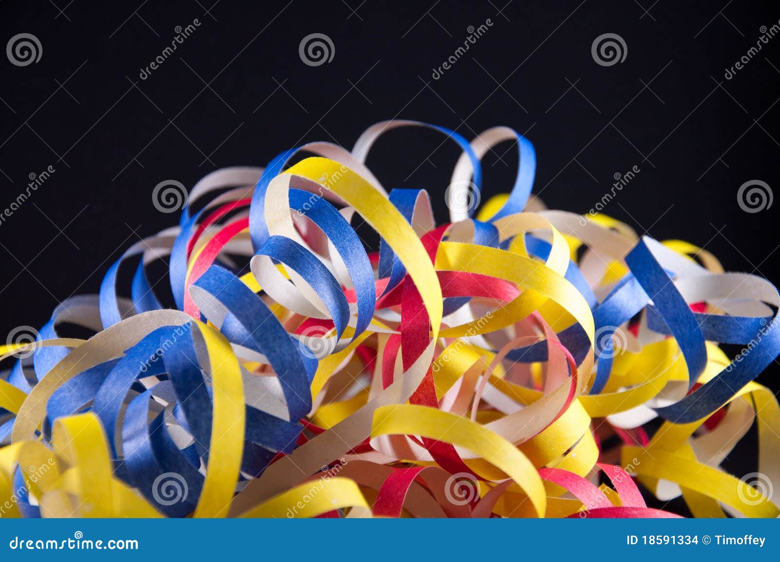 Serpentina foto de archivo. Imagen de color, rojo, vacaciones - 18591334