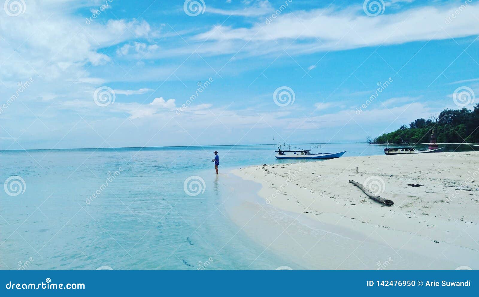Seruni Island stock photo. Image of escape, place, seruni - 142476950