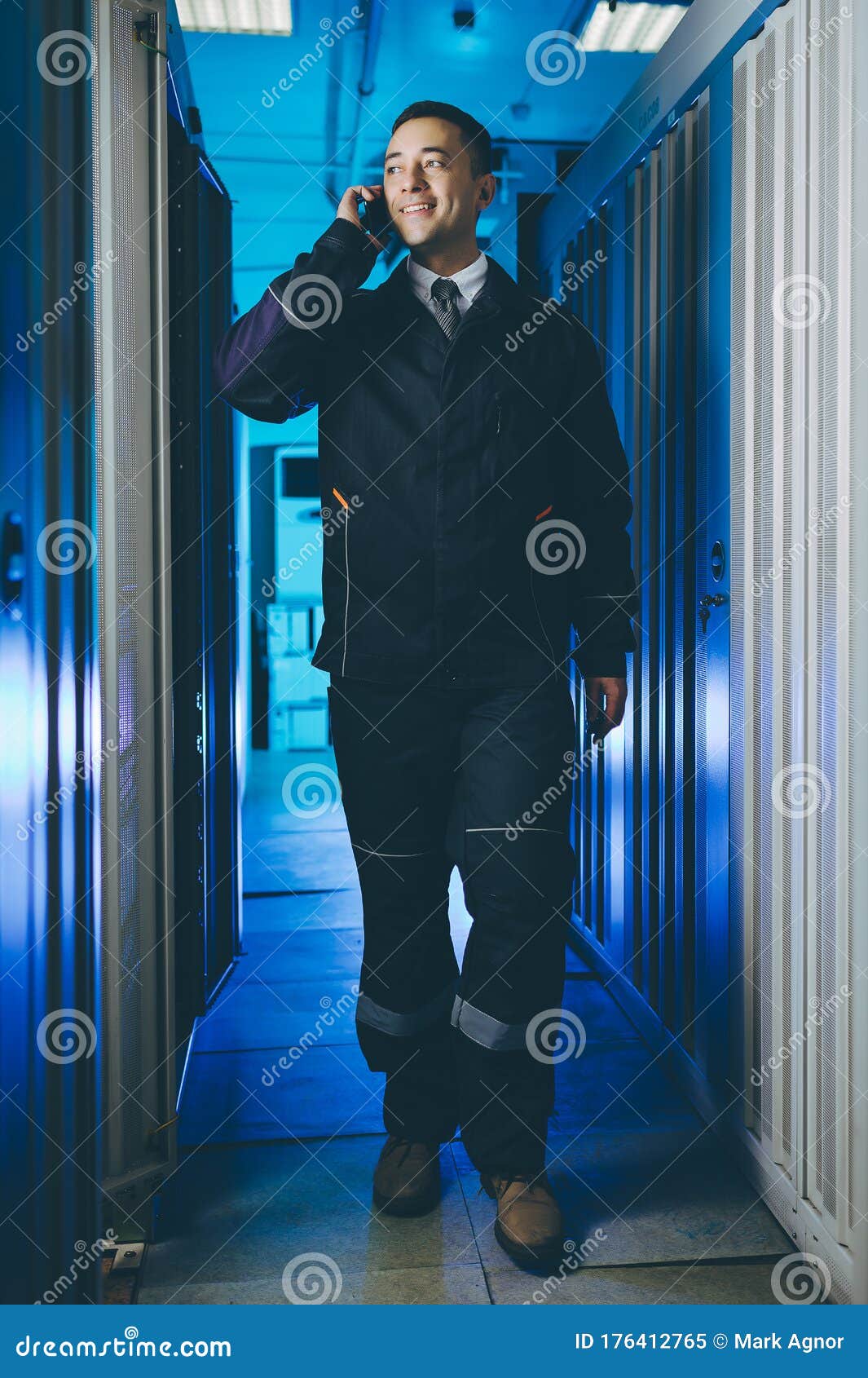 Server Data Network Center Internet Man Connection Stock Image - Image ...