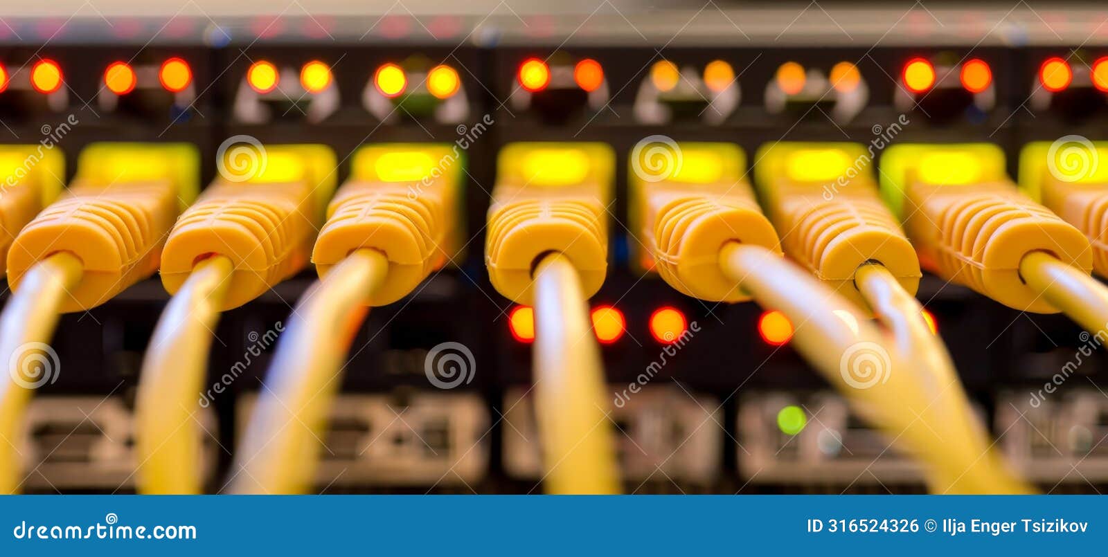 Server Switch Linked with High Speed Lan Fiber Optic Connection for ... Server Switch Linked with High Speed Lan Fiber Optic Connection for ...