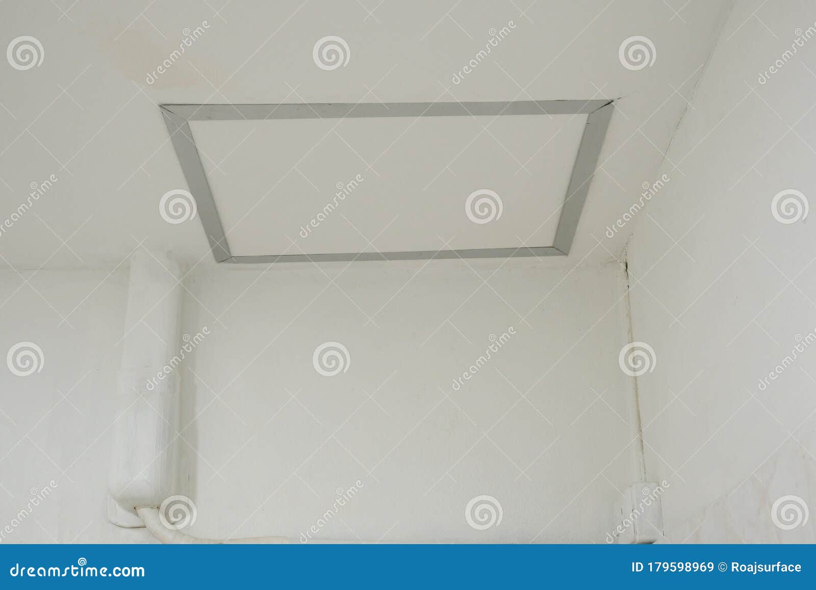 The Service Ceiling Square Shape White Color with Aluminium Frame in ...