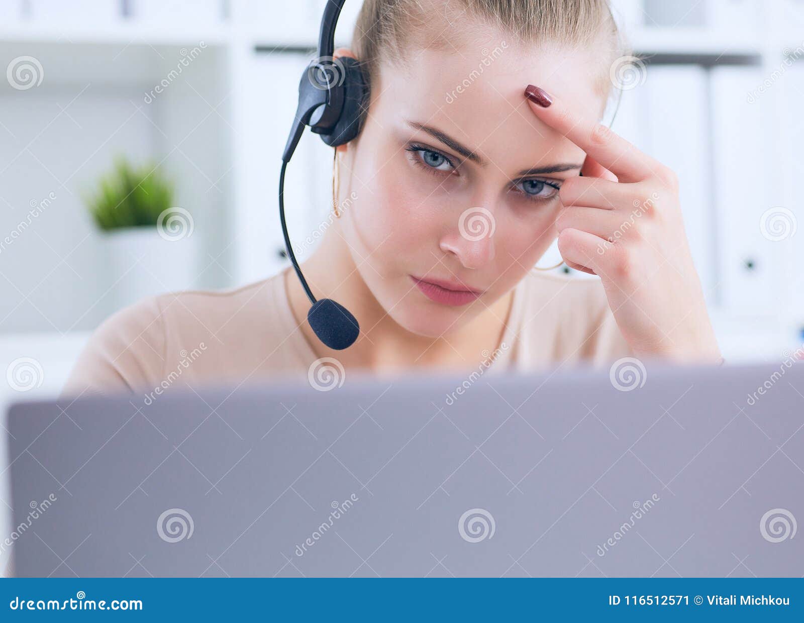 Service Desk Consultant Talking on Hands-free Phone. Concentration on ... Service Desk Consultant Talking on Hands-free Phone. Concentration on ...