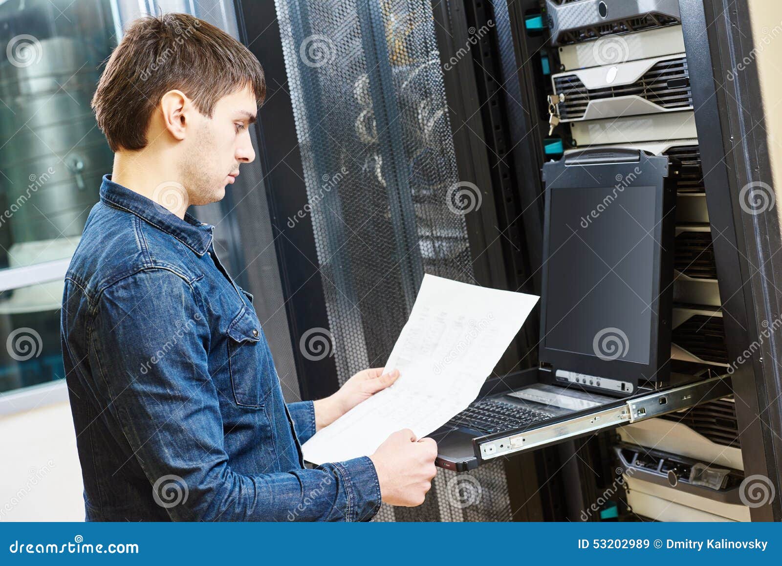 Service Engineer in Server Room Stock Image - Image of hitech, manager ...