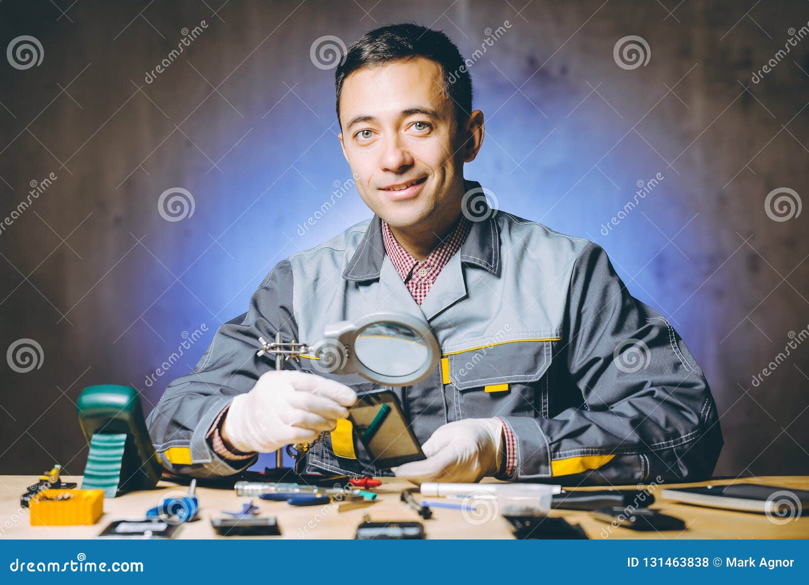 Service repair electronics stock photo. Image of expert - 131463838