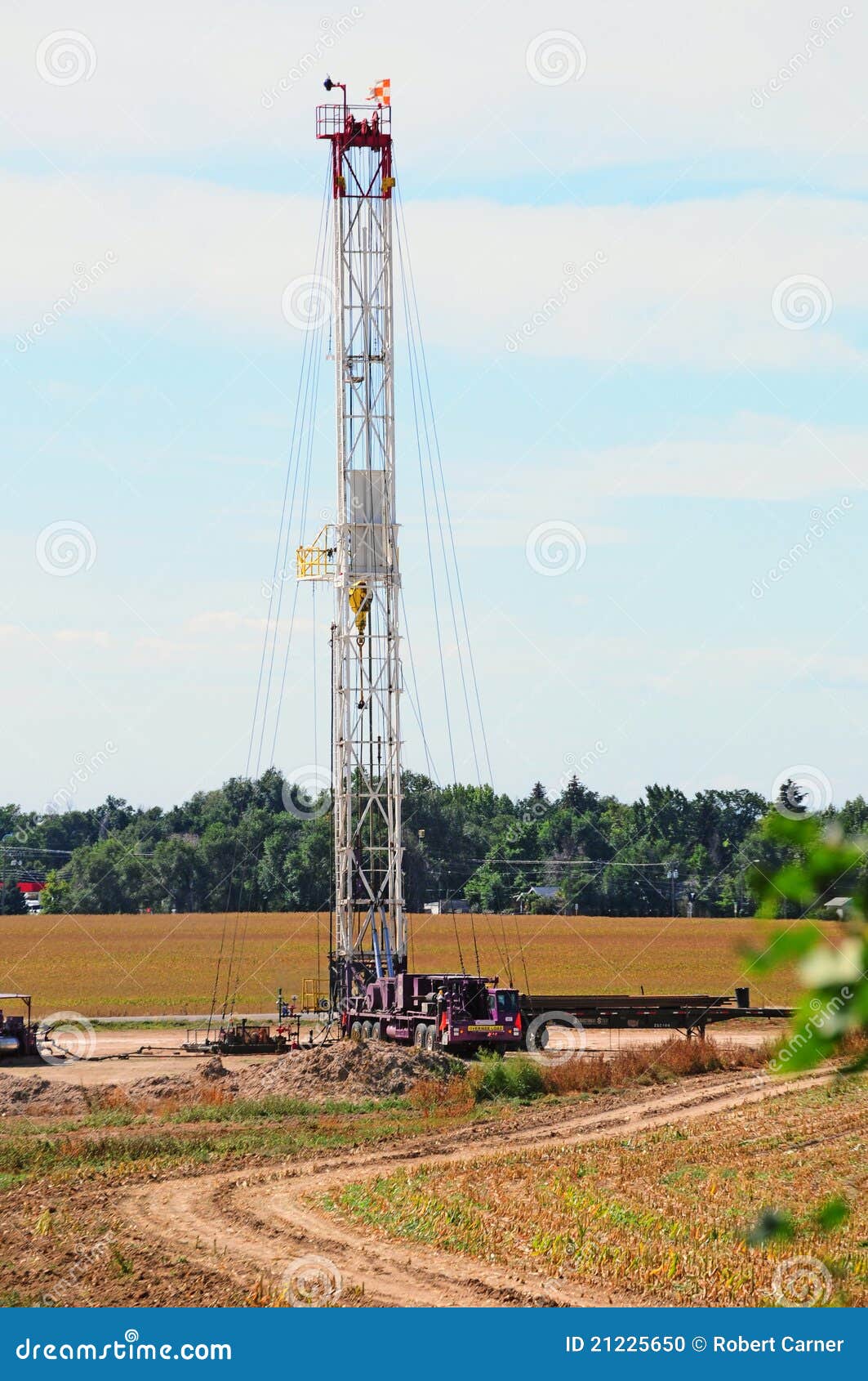 207 Oilfield Service Rig Stock Photos - Free & Royalty-Free Stock ...