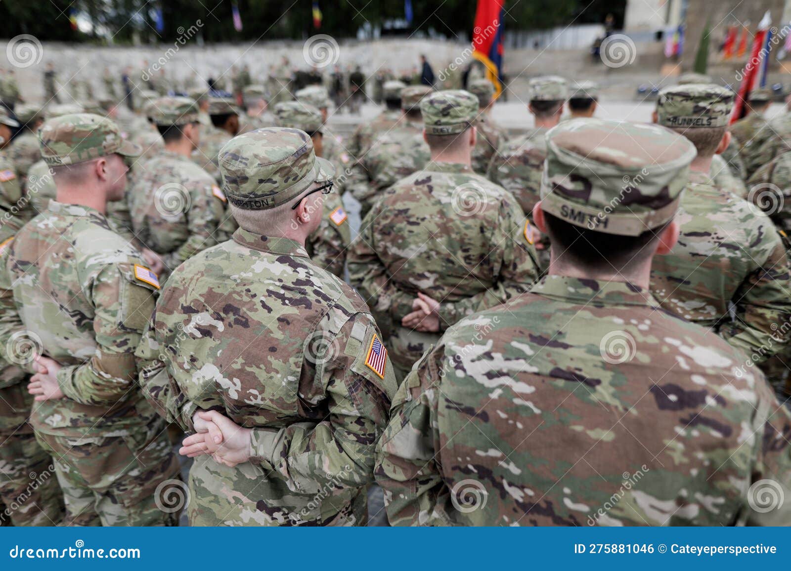 Servicemen Of The 10th Mountain Division And Of The 101st Airborne ... Servicemen Of The 10th Mountain Division And Of The 101st Airborne ...