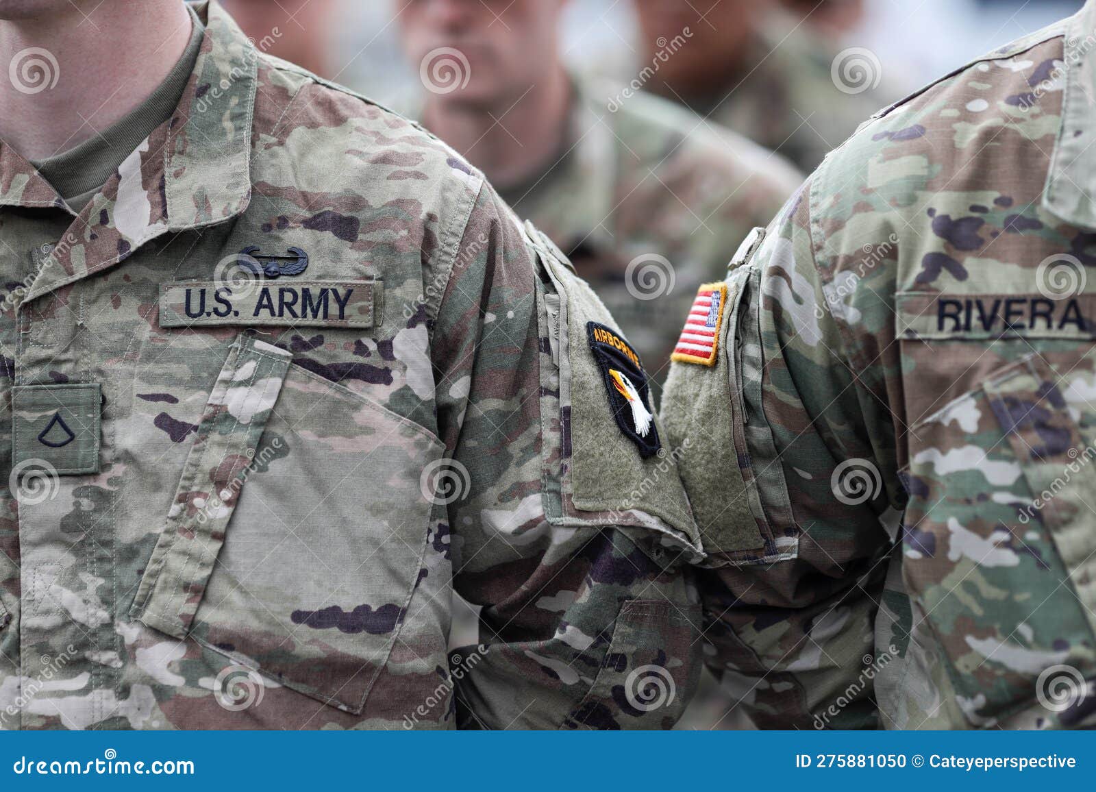 Servicemen Of The 10th Mountain Division And Of The 101st Airborne ... Servicemen Of The 10th Mountain Division And Of The 101st Airborne ...