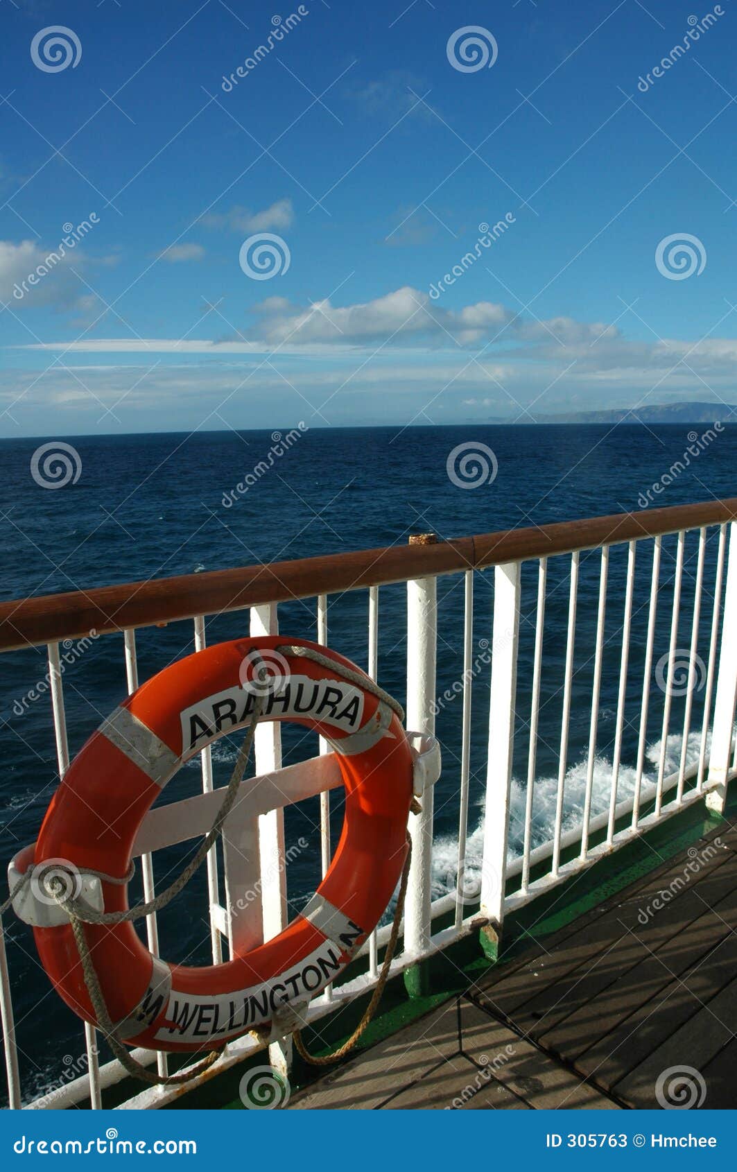 Servicio De Transbordador De Interisland Imagen de archivo - Imagen de ...